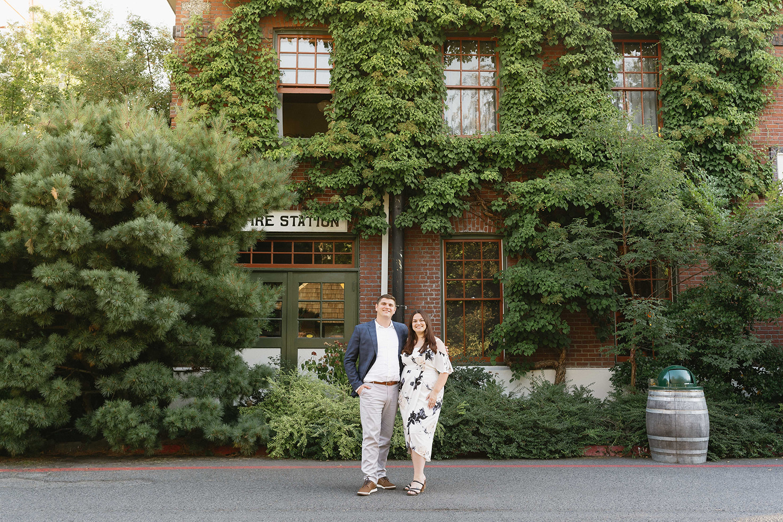 Downtown Portland Wedding at Coopers Hall PDX - Analy Photo| Oregon ...