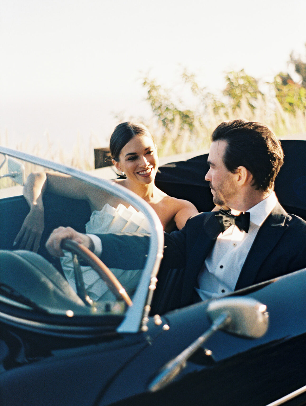 Vintage Car Engagement Shoot in Malibu - Analy Photo| Oregon Wedding ...