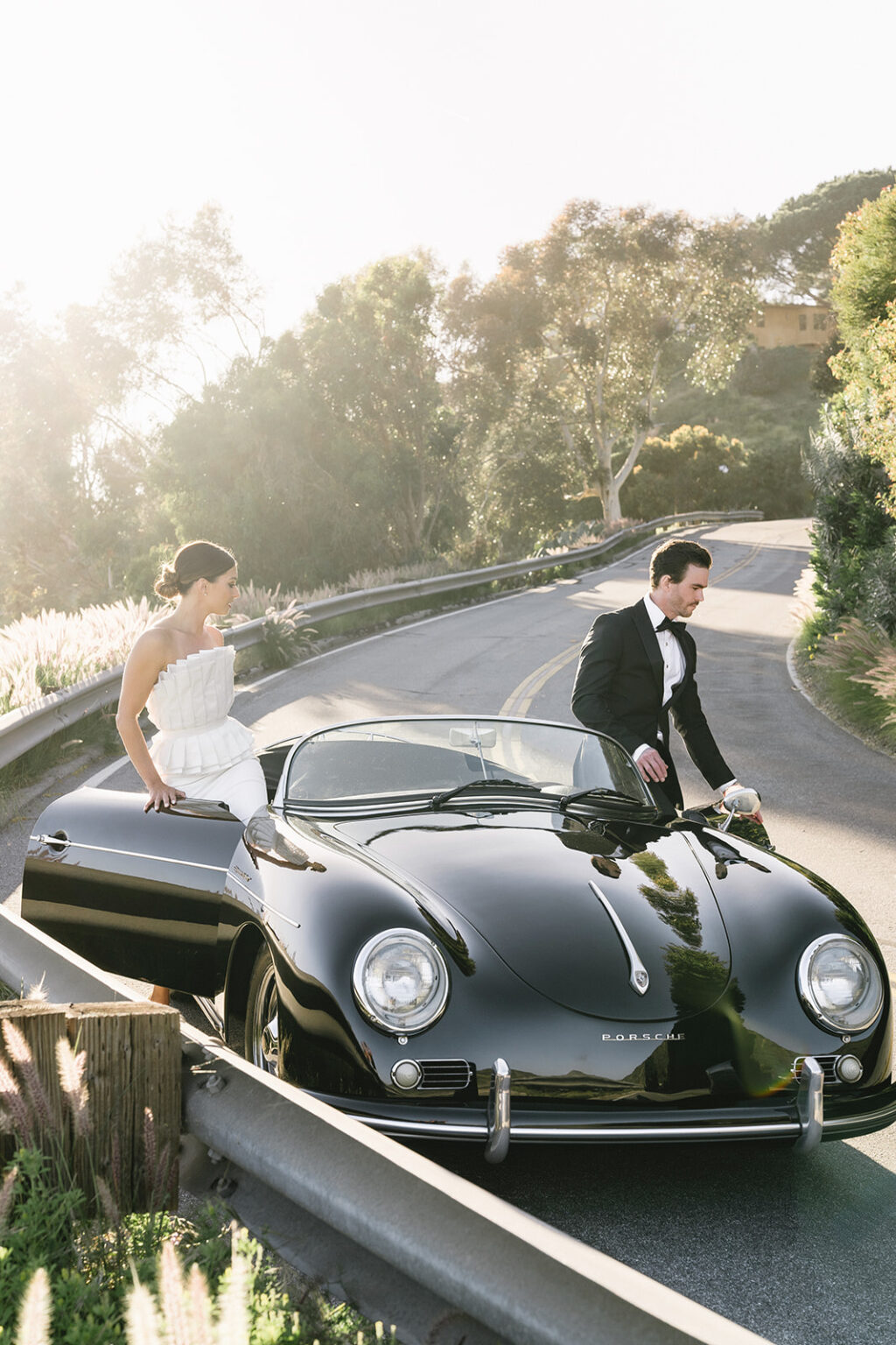Vintage Car Engagement Shoot in Malibu - Analy Photo| Oregon Wedding & Lifestyle Photographer