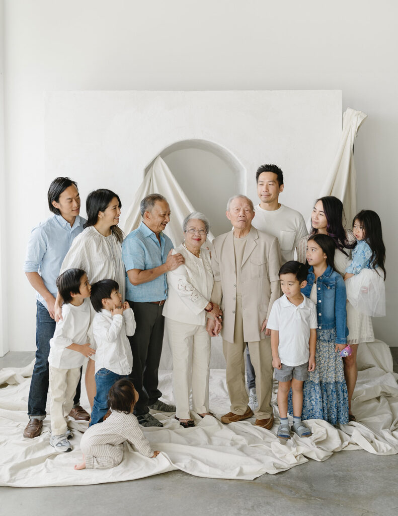 A Modern Studio Family Photoshoot at Cream Creative Space - Analy Photo ...